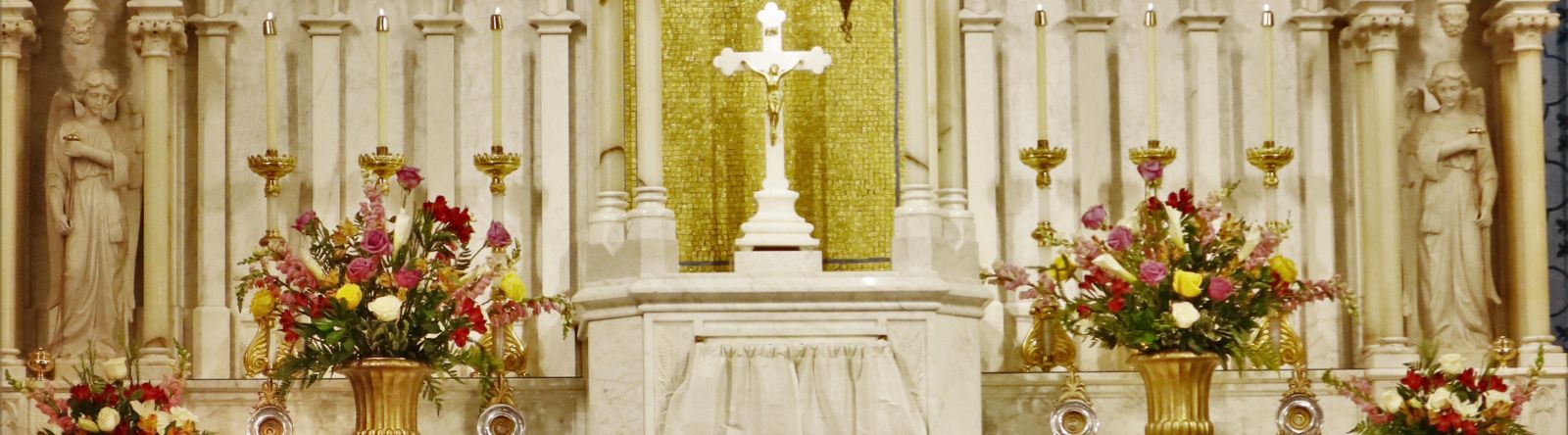 Traditional Latin Mass